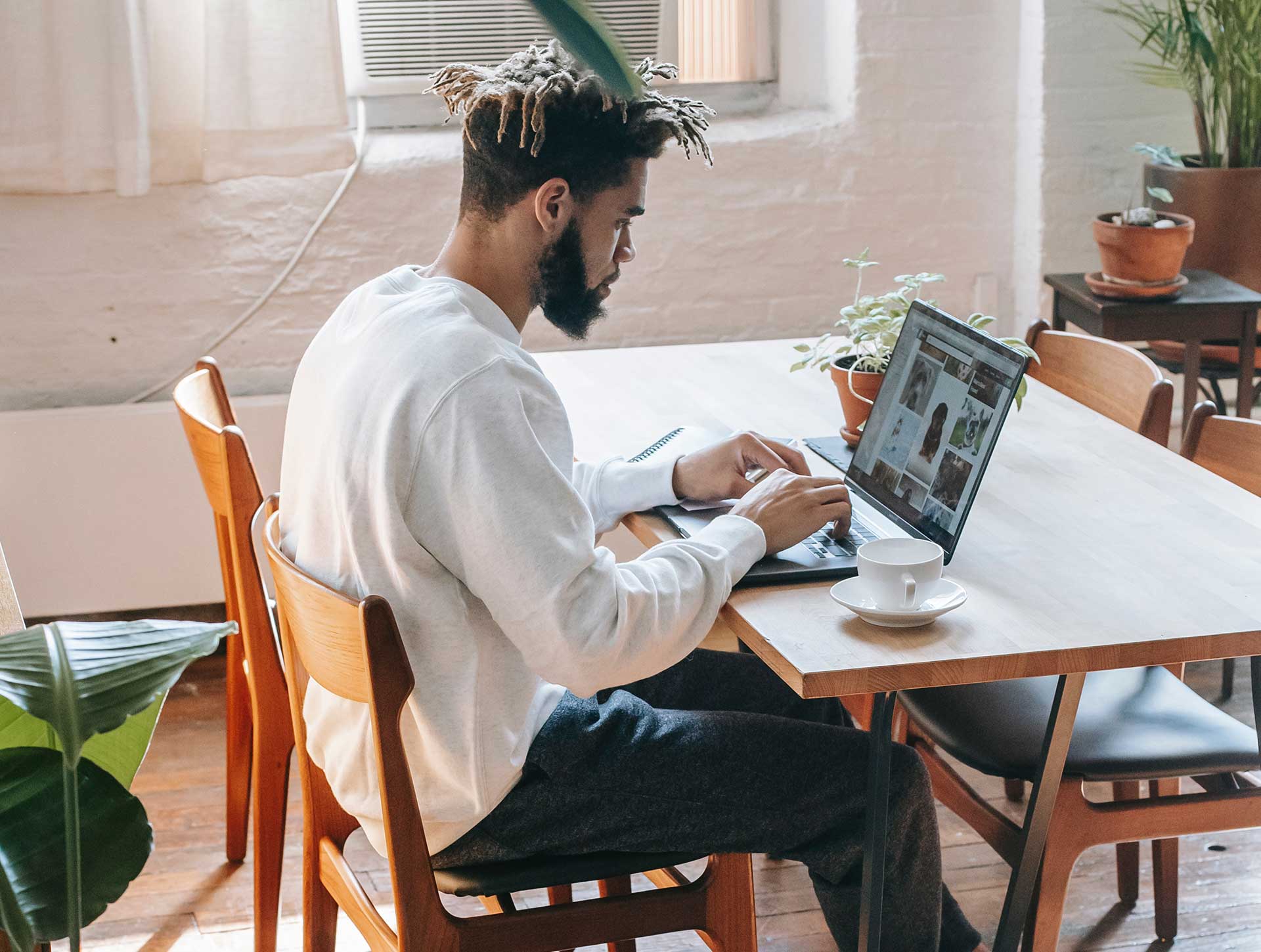 Hello Alice | AI Branding Platform | Top Branding Agency